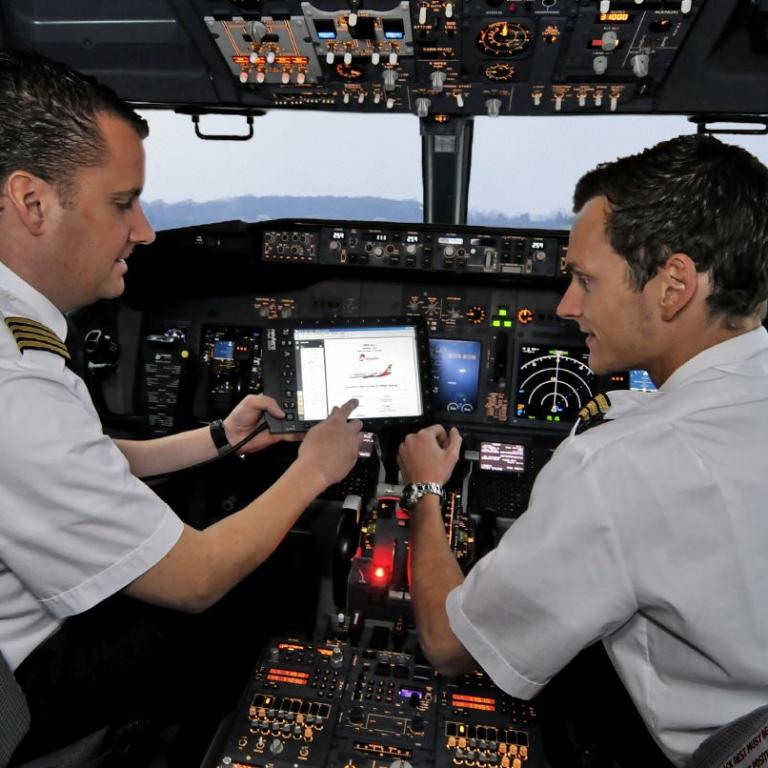 airberlin: Workshop zu "ökoeffizientem Fliegen"